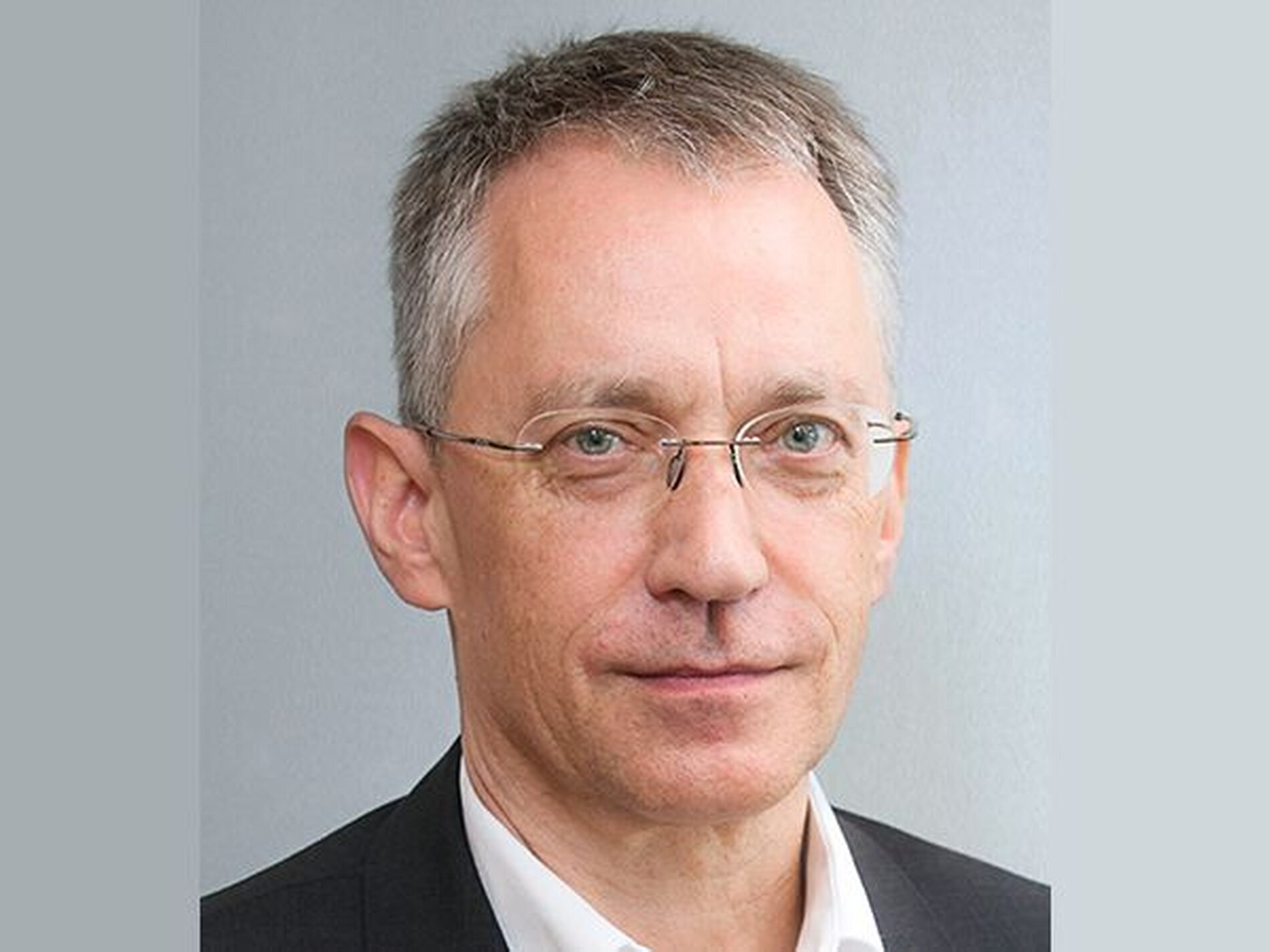 Peter Müller bleibt Vorstandsvorsitzender - zm-online